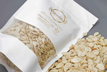 Raw & Unroasted Apricot Kernels - ShopiPersia