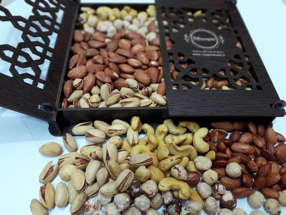 Mixed Persian Nuts with Gift Box (Salted, Roasted) - ShopiPersia