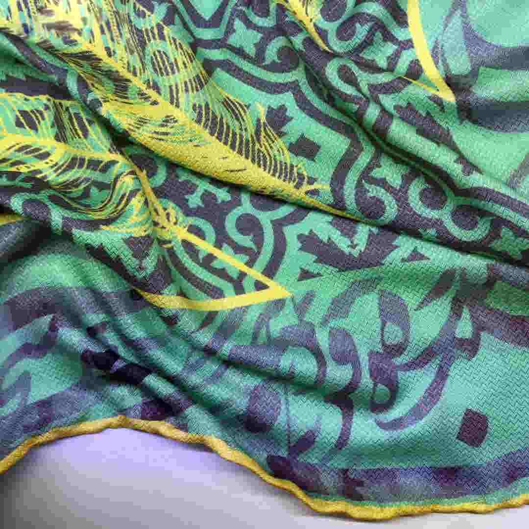 Persian Artistic Scarf for Women - Luxe and Vibrant Nastaliq Print ...