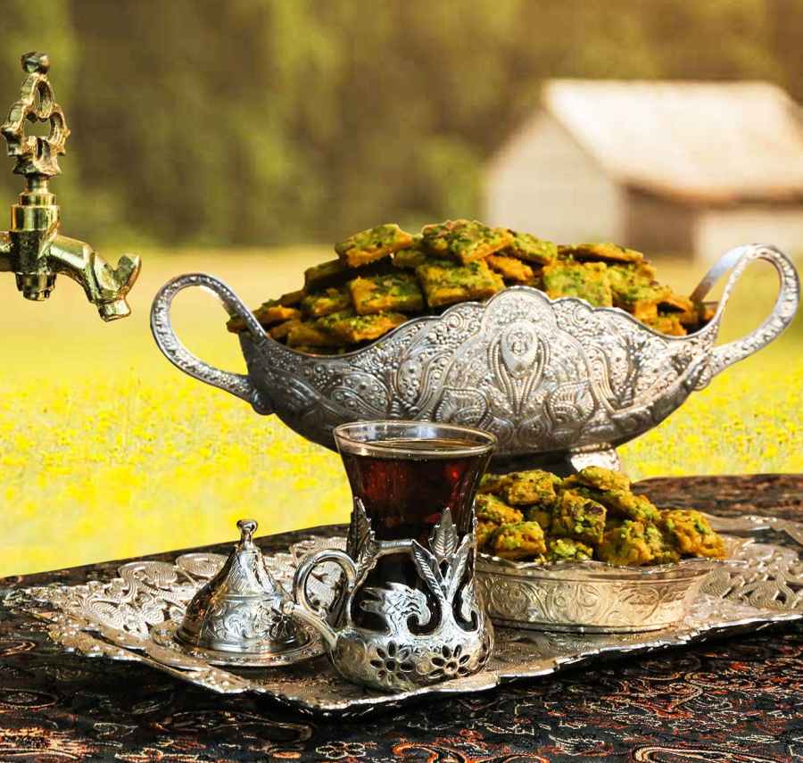 Sohan – Traditional Iranian Pistachio & Saffron-Rosewater Brittle ...