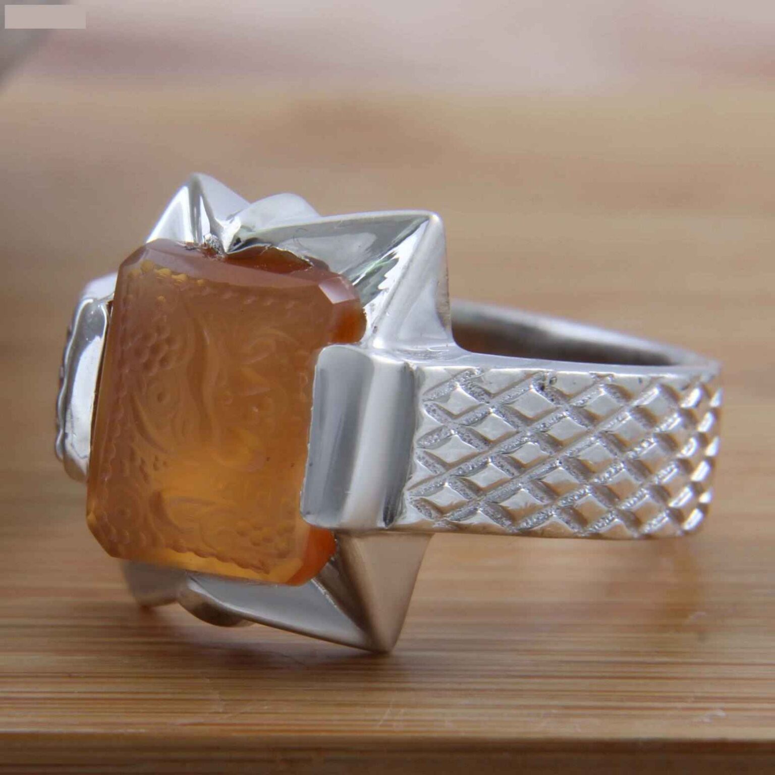 Persian Yemeni Aqeeq Silver Ring for Men Sahand - ShopiPersia