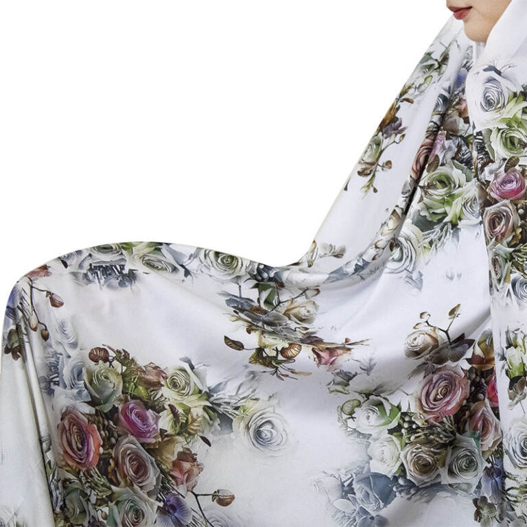 Iranian Cultural Chador for Women – Colorful, Ideal for Daily Use and ...