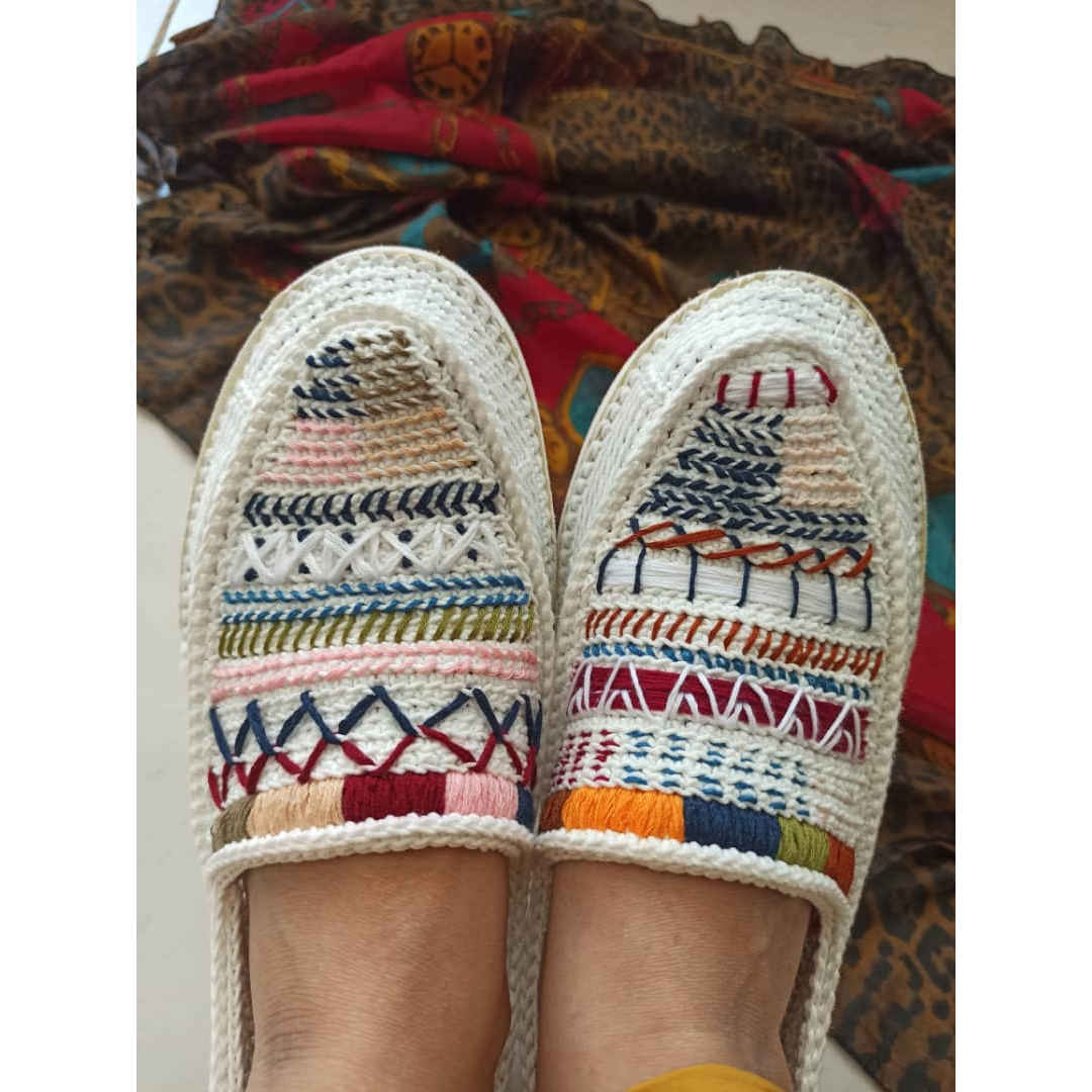 Handmade Persian Silk Giveh Shoes Model Tradition - ShopiPersia