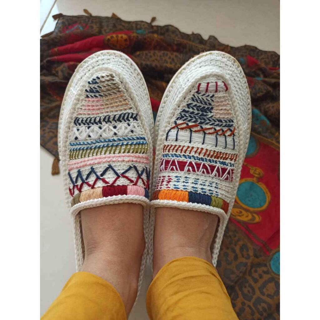Handmade Persian Silk Giveh Shoes Model Tradition - ShopiPersia
