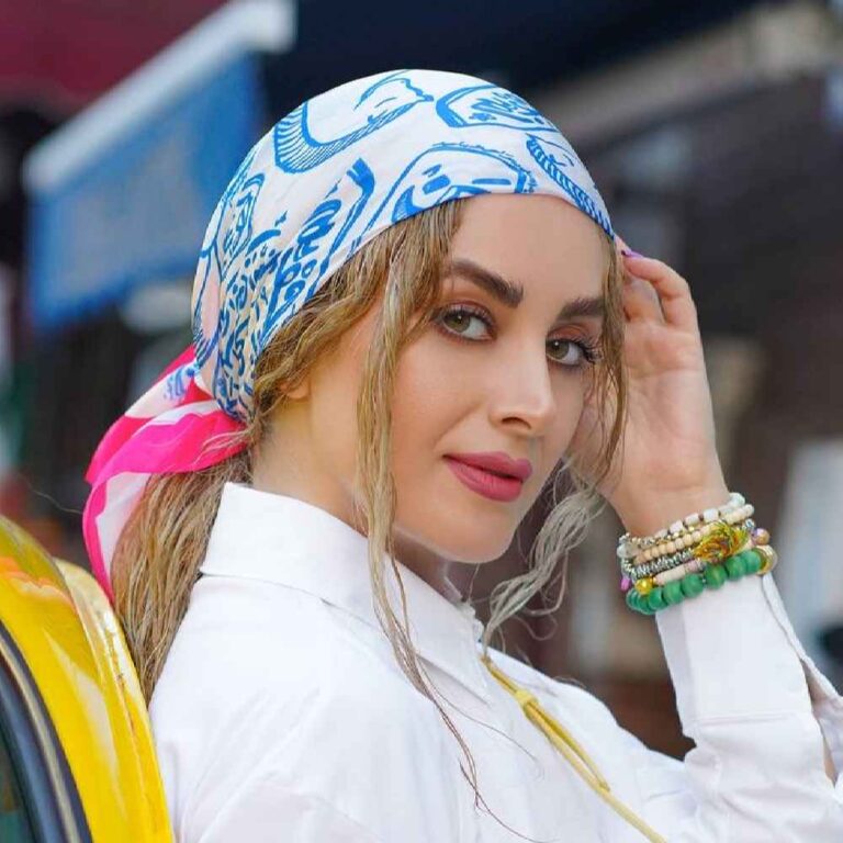 Mini Scarf for Women with Persian Artistic Luxe and Vibrant Pattern ...