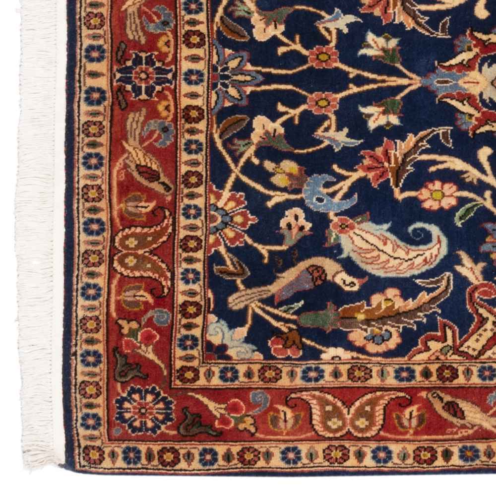 Old Varamin Persian Area Rug Model Taranom - ShopiPersia