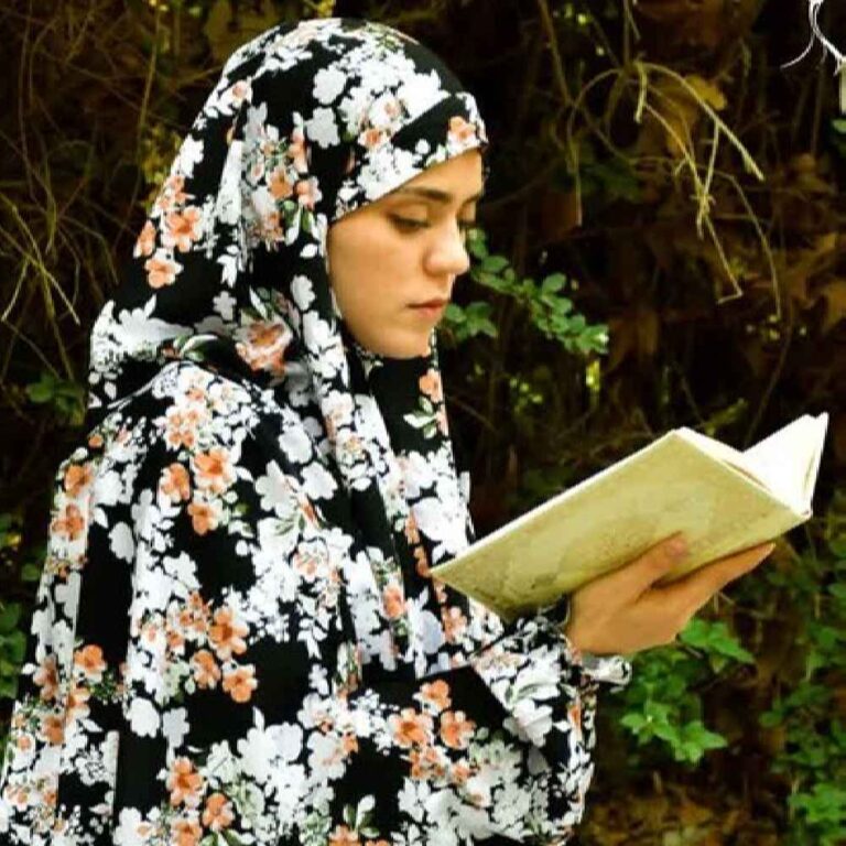 Labbada - Traditional Iranian Qaba Worn by Shia Ulima and Mullahs ...