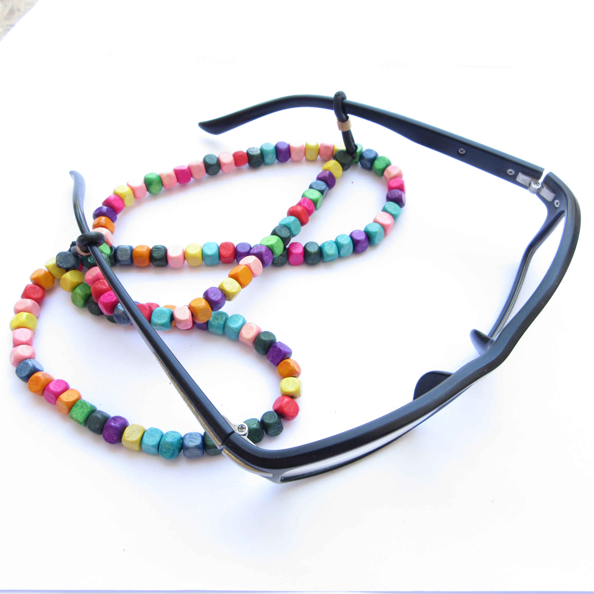 Beaded Glasses Chain – Chic Eyewear Accessory - ShopiPersia