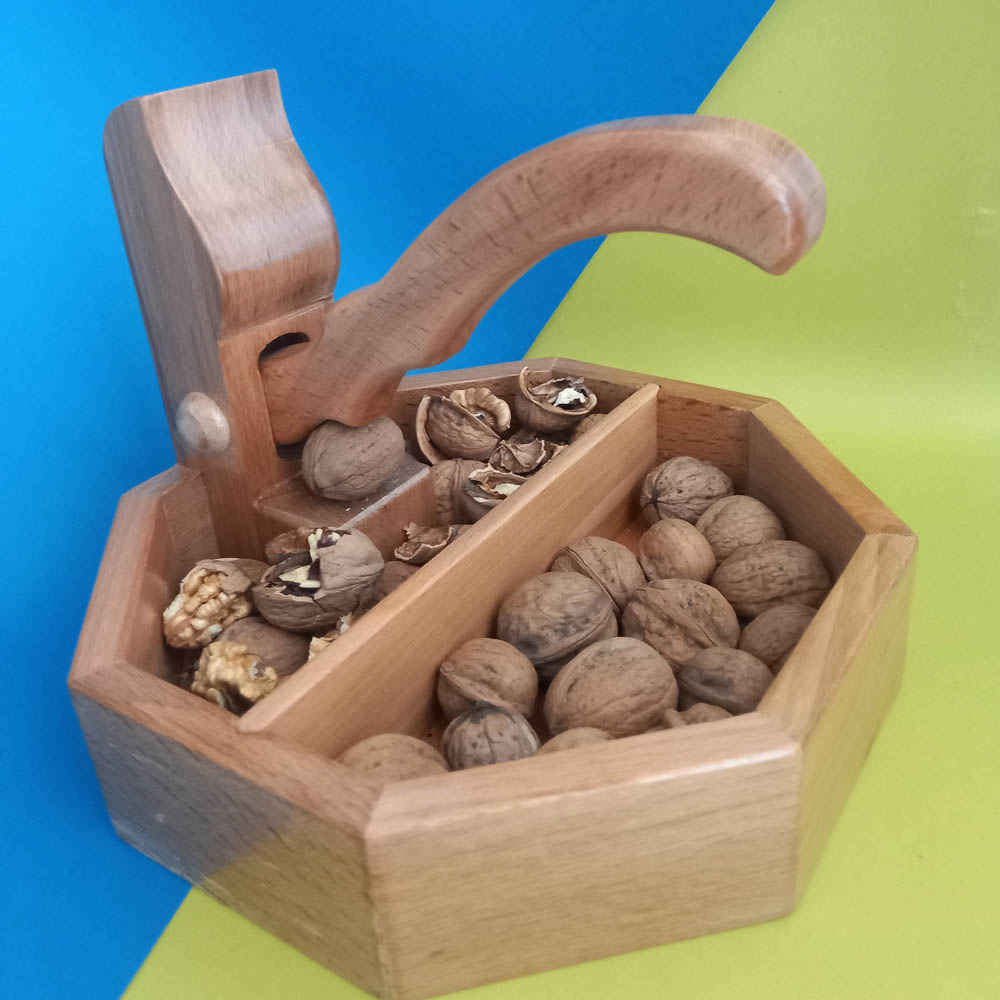 Rustic Lever Nutcracker – Handmade Beech Wood Nut Cracker for Strong ...