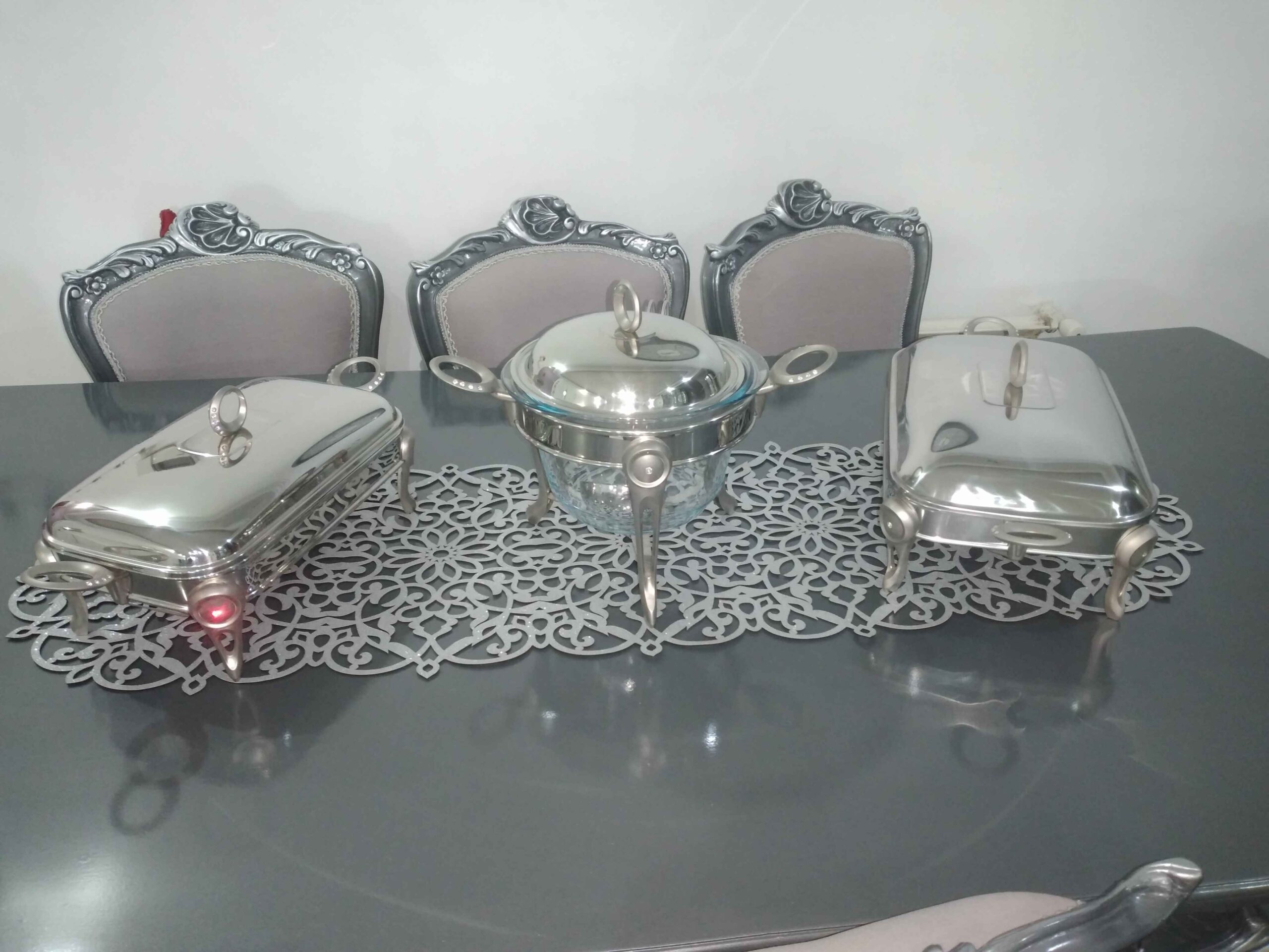 Table Runner Faux Leather with Glittering Elongated Circle Shape ...