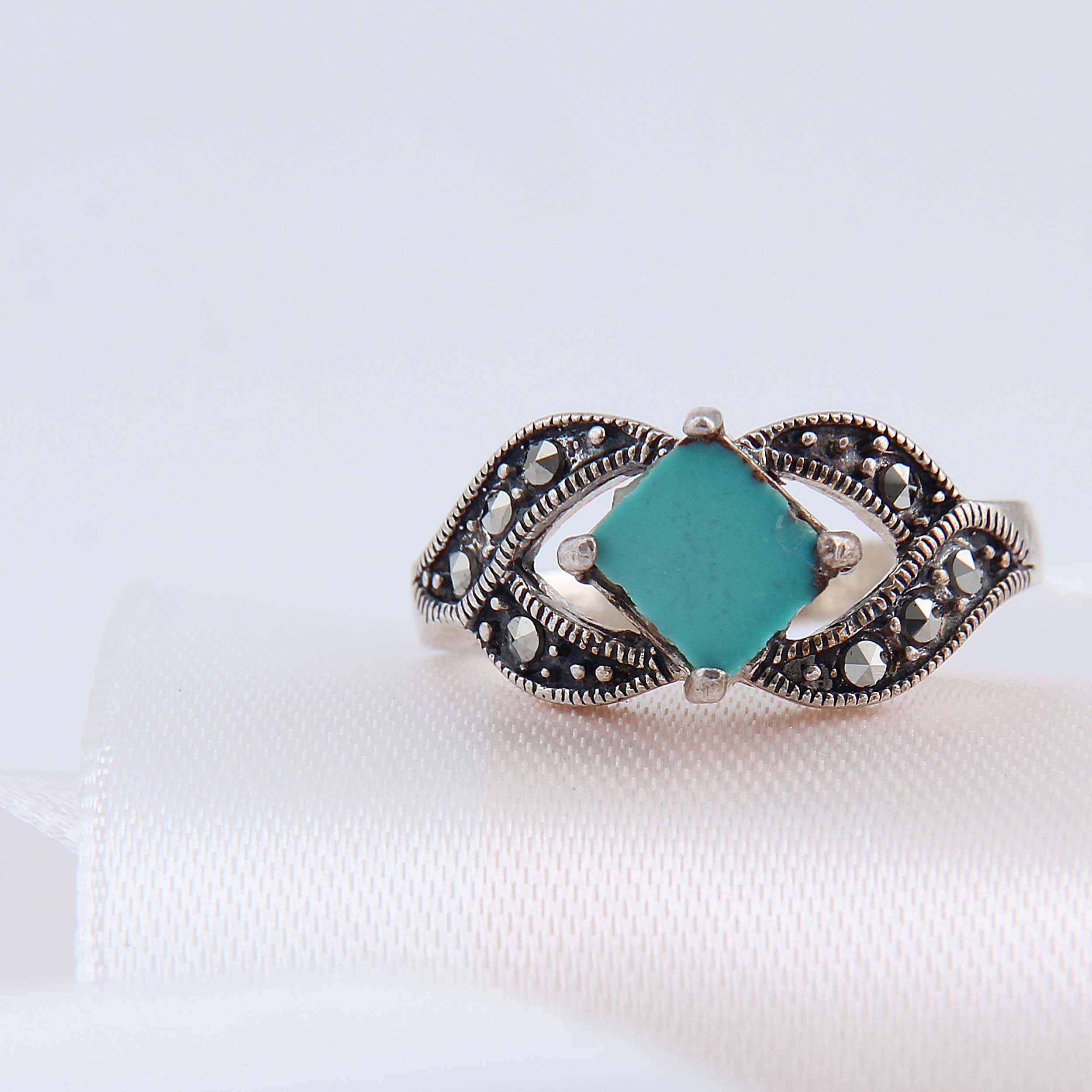 Persian Neyshabur Turquoise Silver Ring Handcrafted for Women Rhodium ...