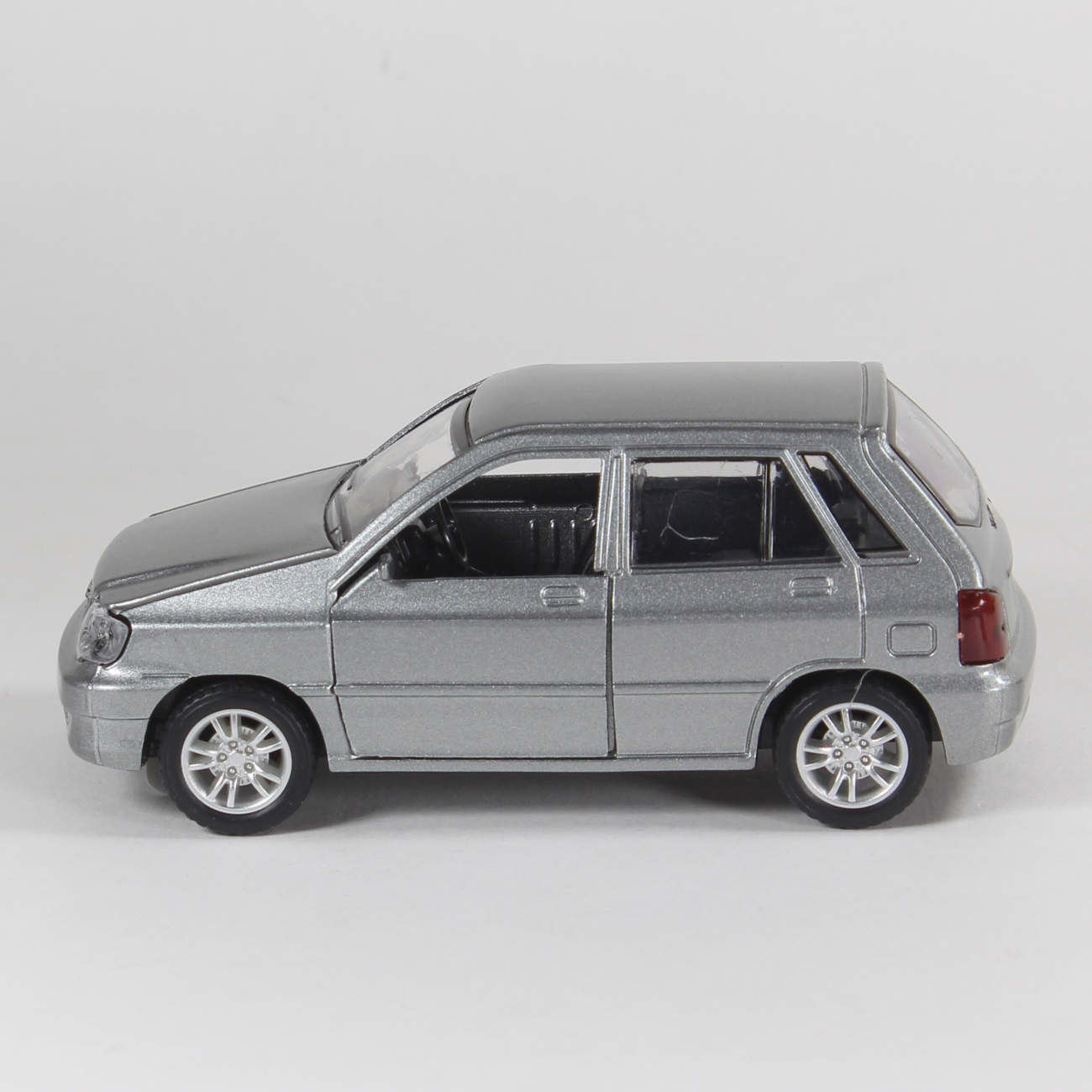 Kia Pride Hatchback 1987 Toy Car Diecast with Headlights & Sound ...