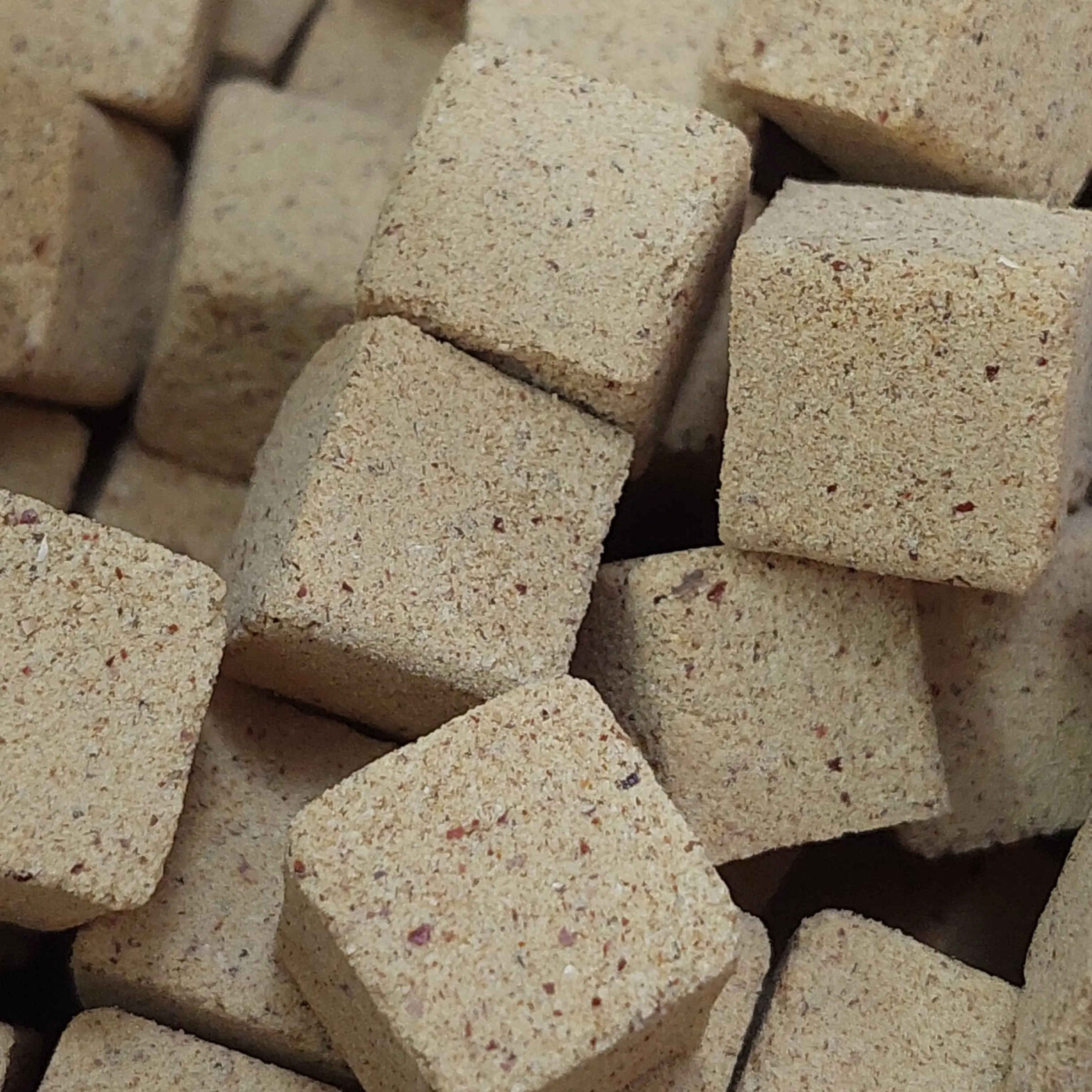 Red Date Cubes Natural Sugar Substitute Jujube 750 grams - ShopiPersia