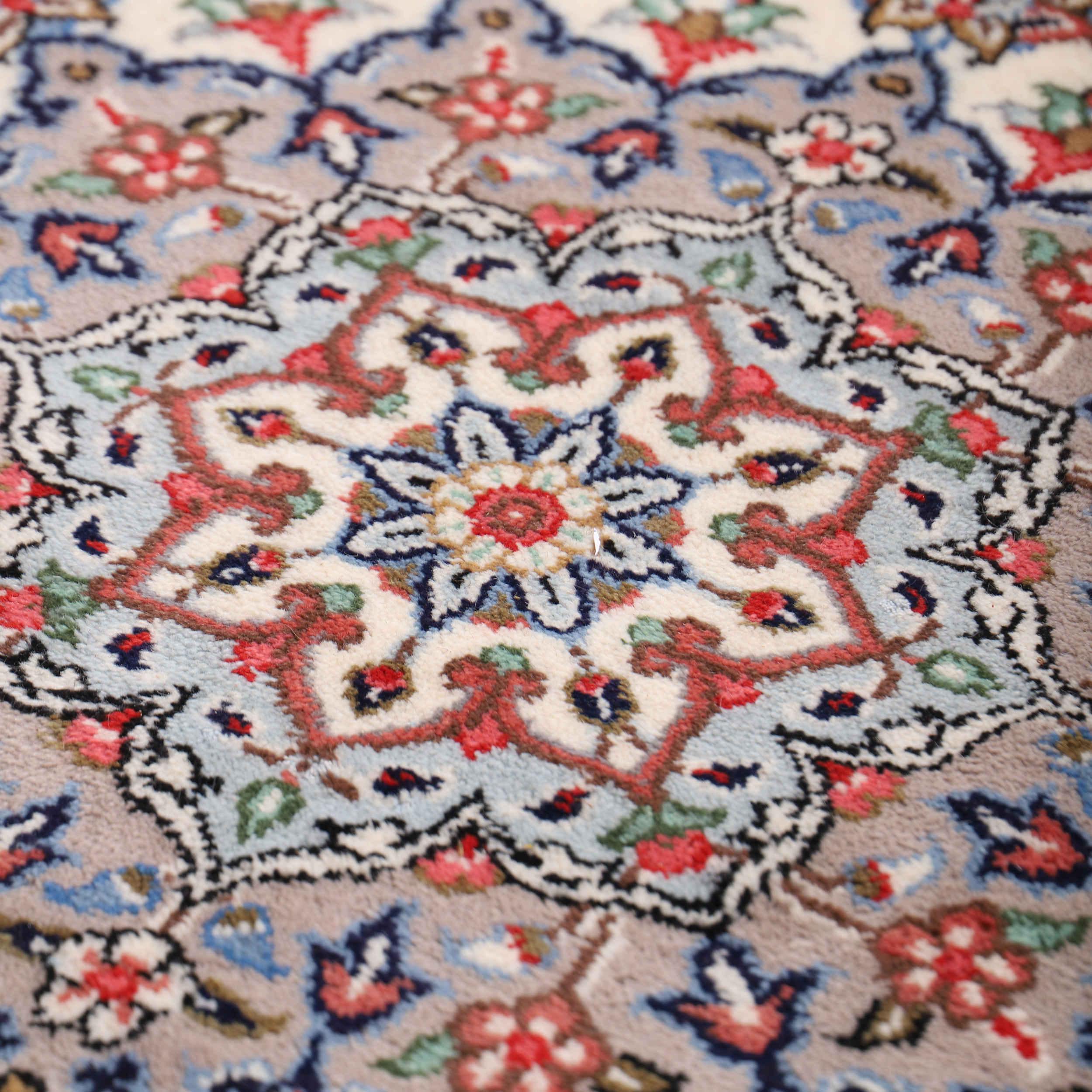 Authentic Persian Carpet with Wool Hand-Knotted in Ardakan Lachak ...