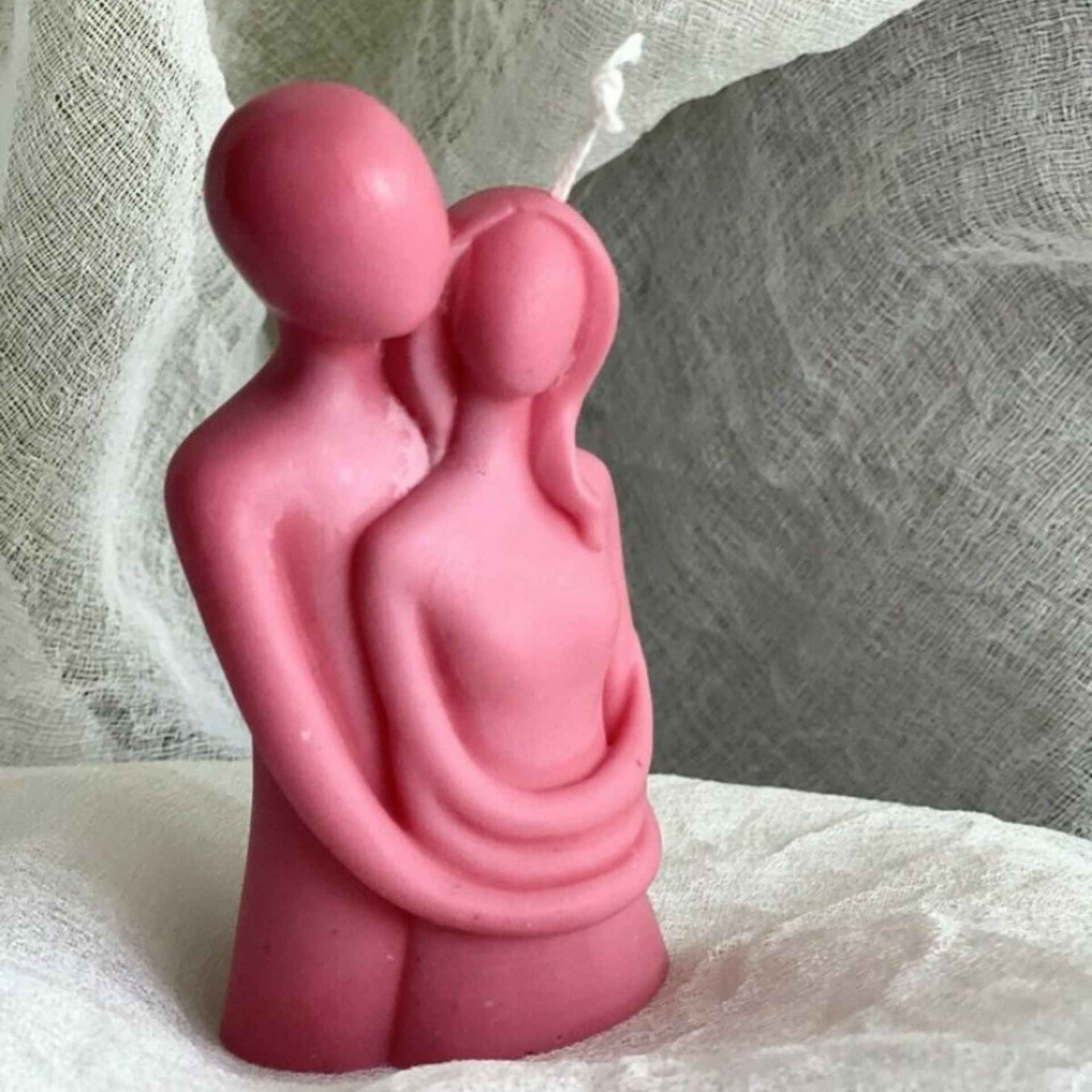 Handmade Sculpture Candle with Hug Design for Gift and Decoration ...