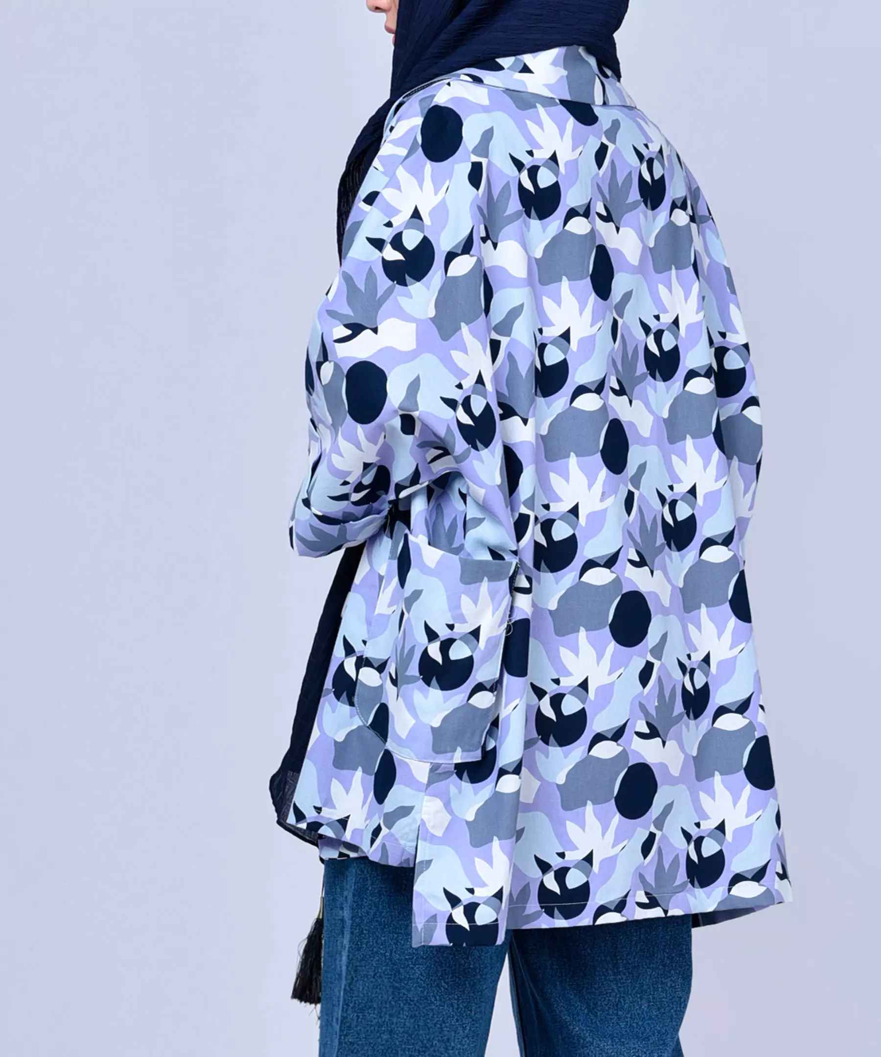 Persian Women's Open Front Manto Loose Fit Dotted Design - ShopiPersia