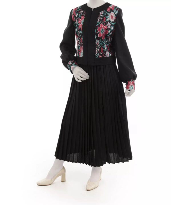Persian Women's Short Manto with Floral Design - ShopiPersia