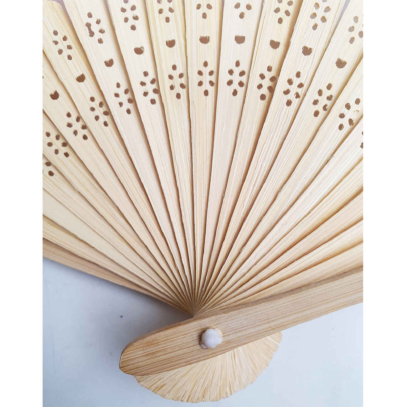 Folding Hand Fan in Floral Pattern – Functional & Fashionable - ShopiPersia