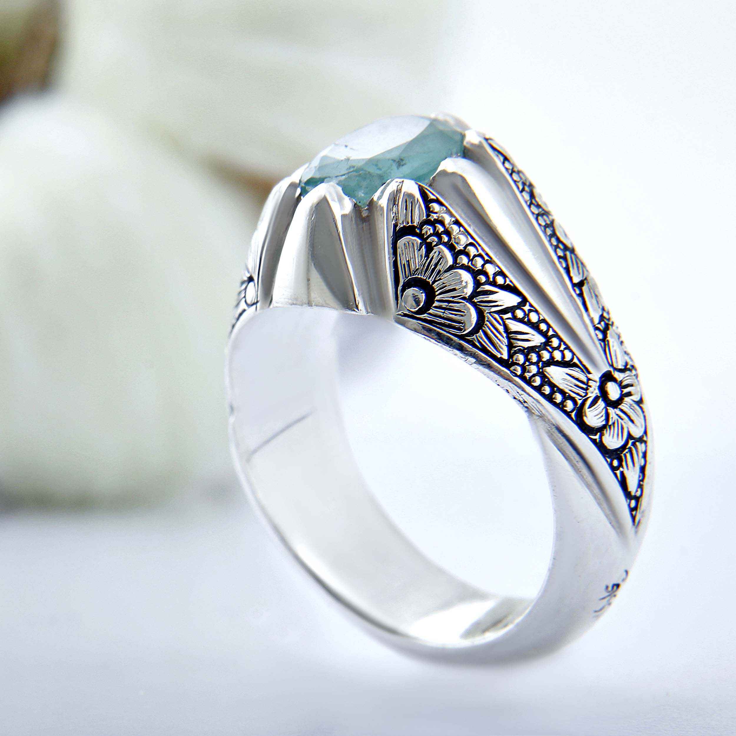 Persian Green Emerald Silver Ring For Men Handcrafted - ShopiPersia