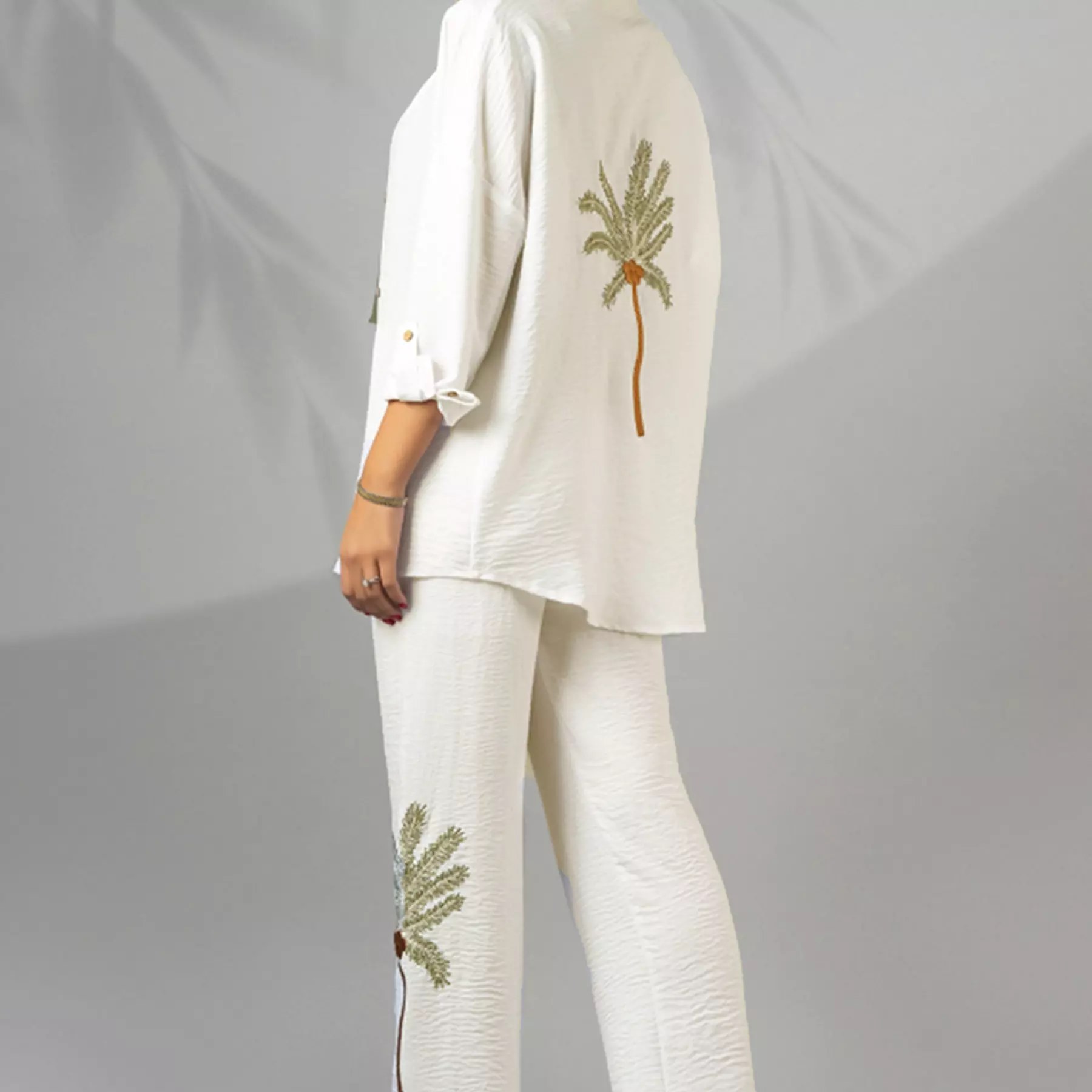 Women's Manto & Pants Set with Embroidered Design - ShopiPersia