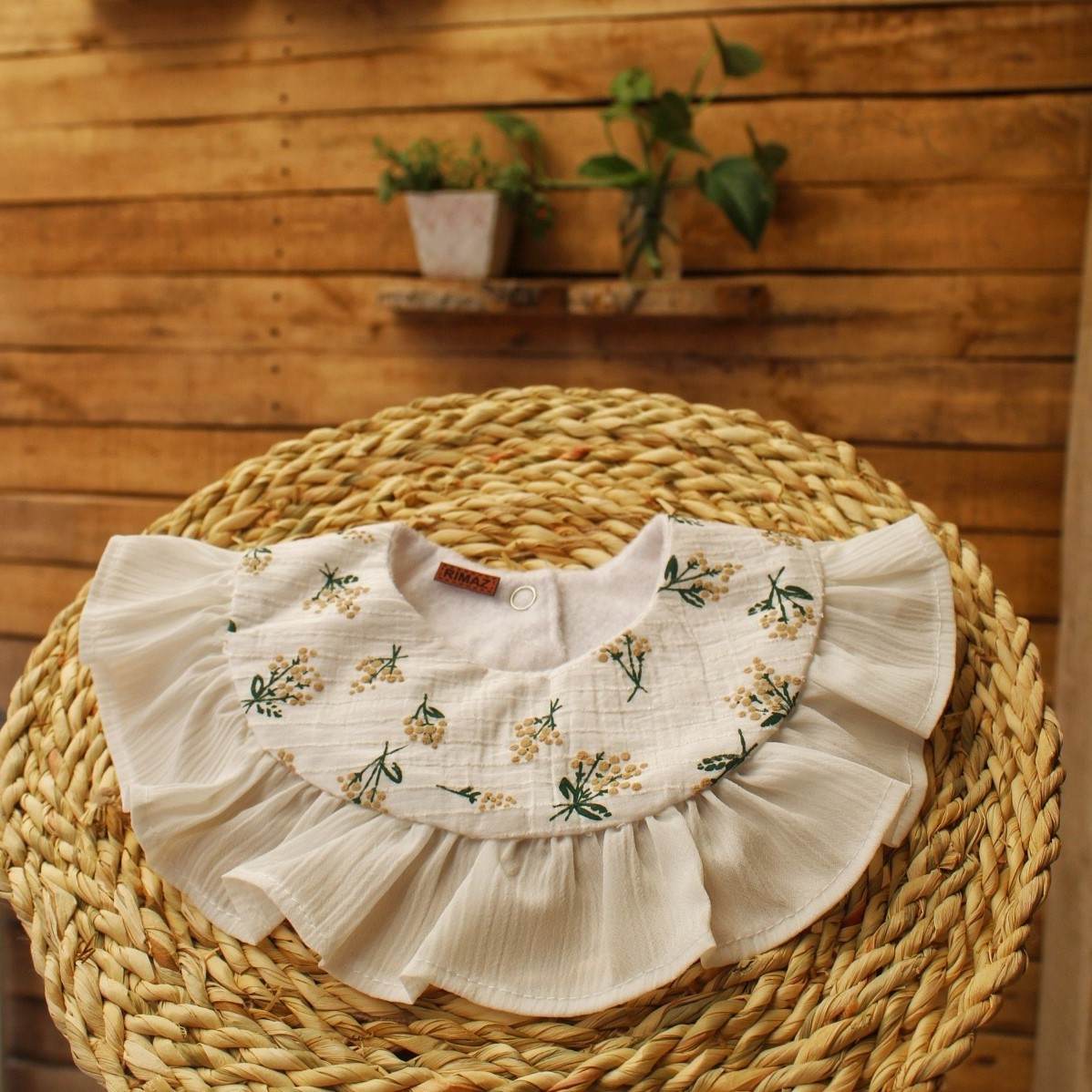 Cute Baby Bib with Floral Design Model Soulmate - ShopiPersia