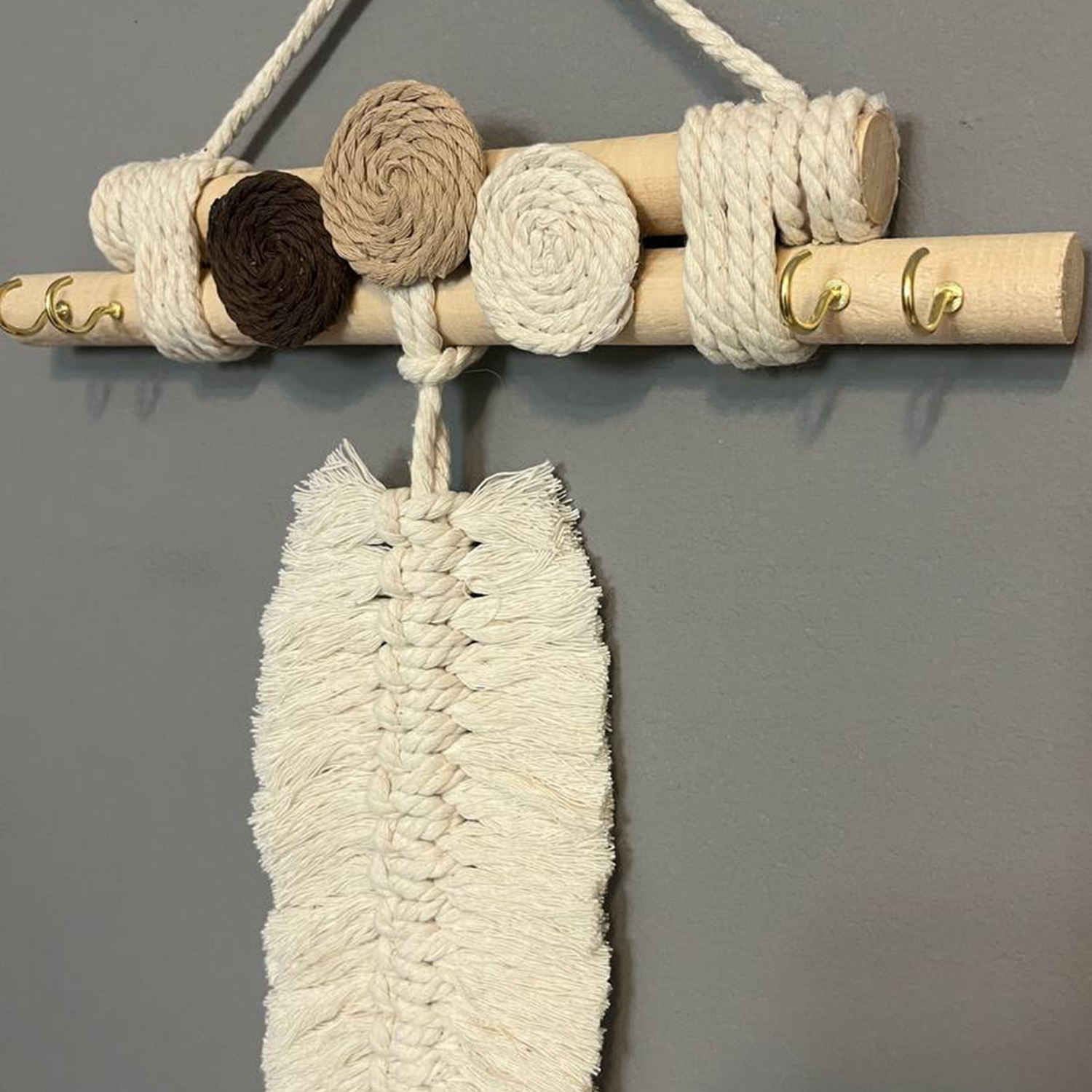 Decorative & Handcrafted Wall Key Holder with Macrame Design - ShopiPersia