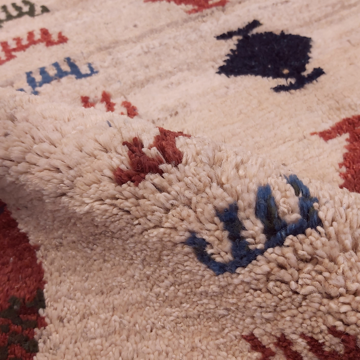 Persian Gabbeh Rug with Wool Authentic Handwoven in Shiraz Animal ...