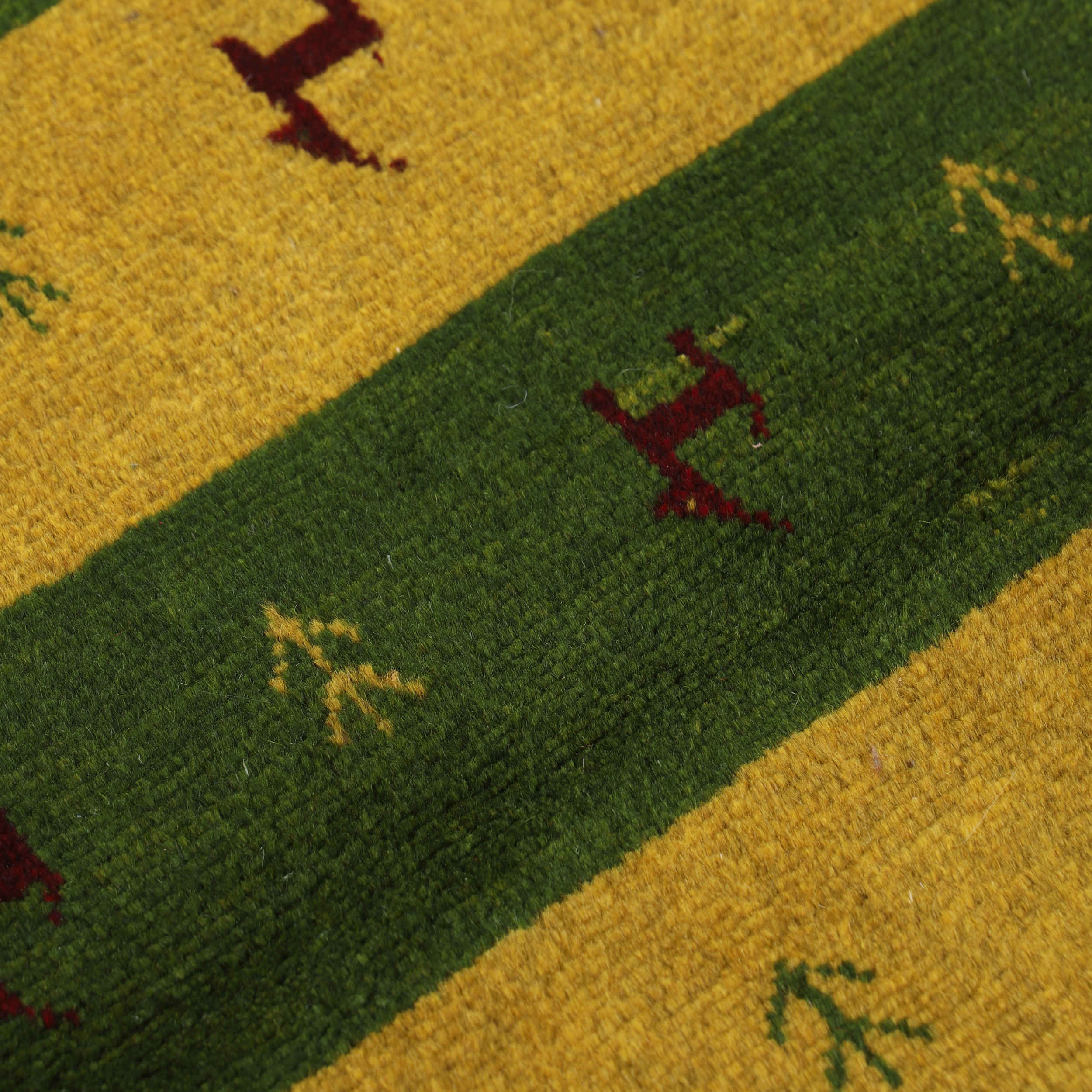 Persian Gabbeh Rug with Wool Genuine Handwoven in Fars Animal Motifs ...