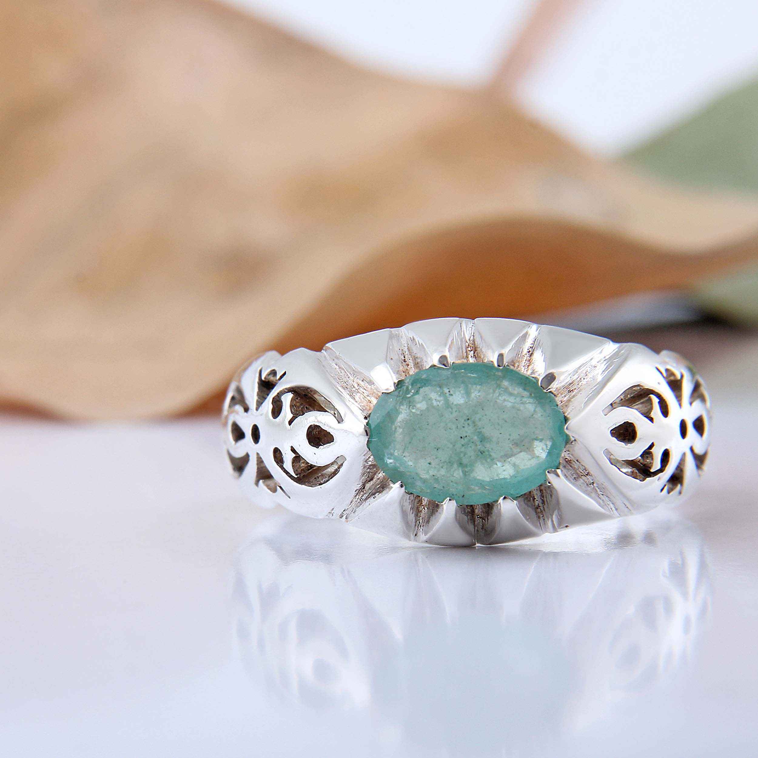 Persian Green Emerald Silver Ring For Men Handcrafted Model Ellipse - ShopiPersia