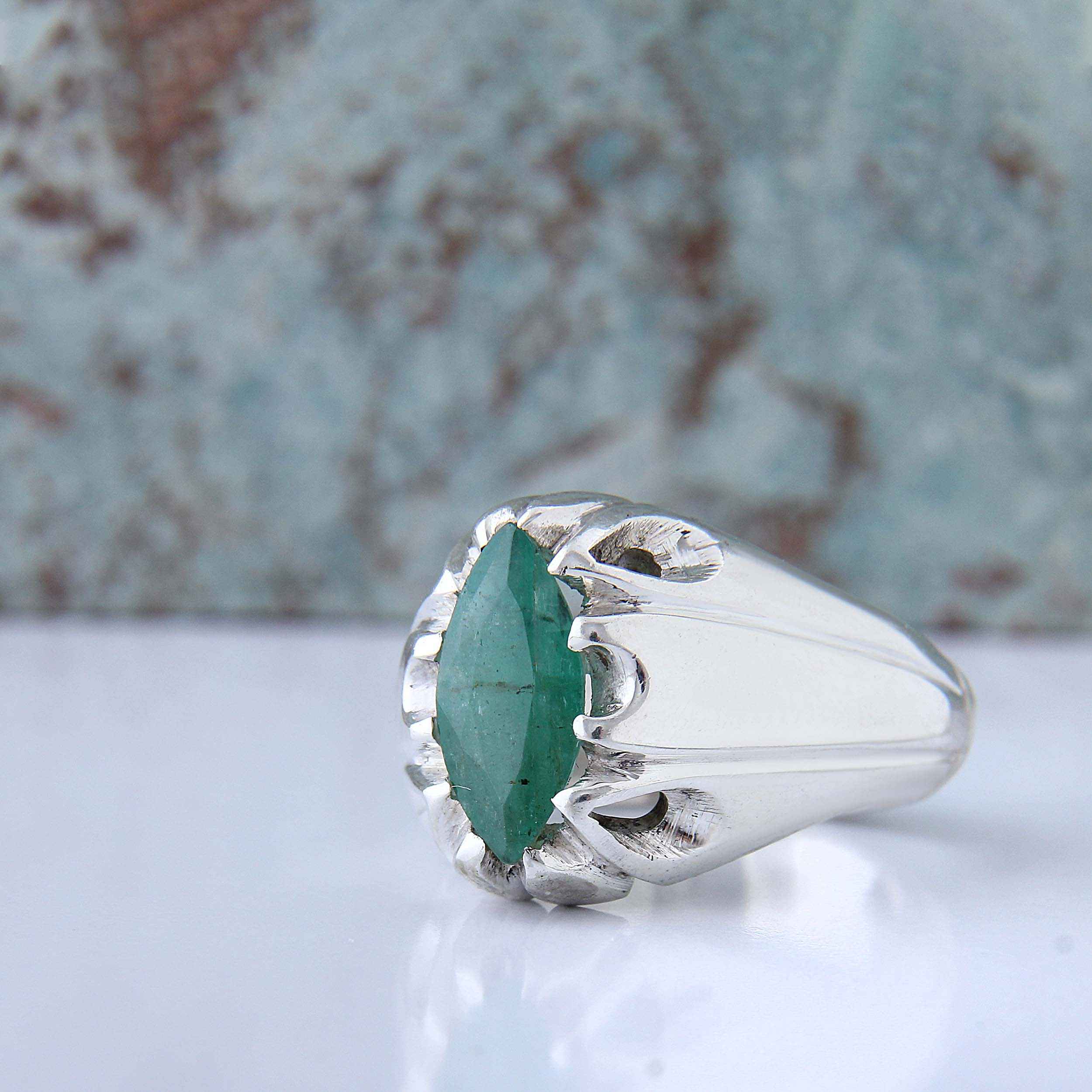 Persian Green Emerald Silver Ring For Men Handcrafted Model Tear - ShopiPersia