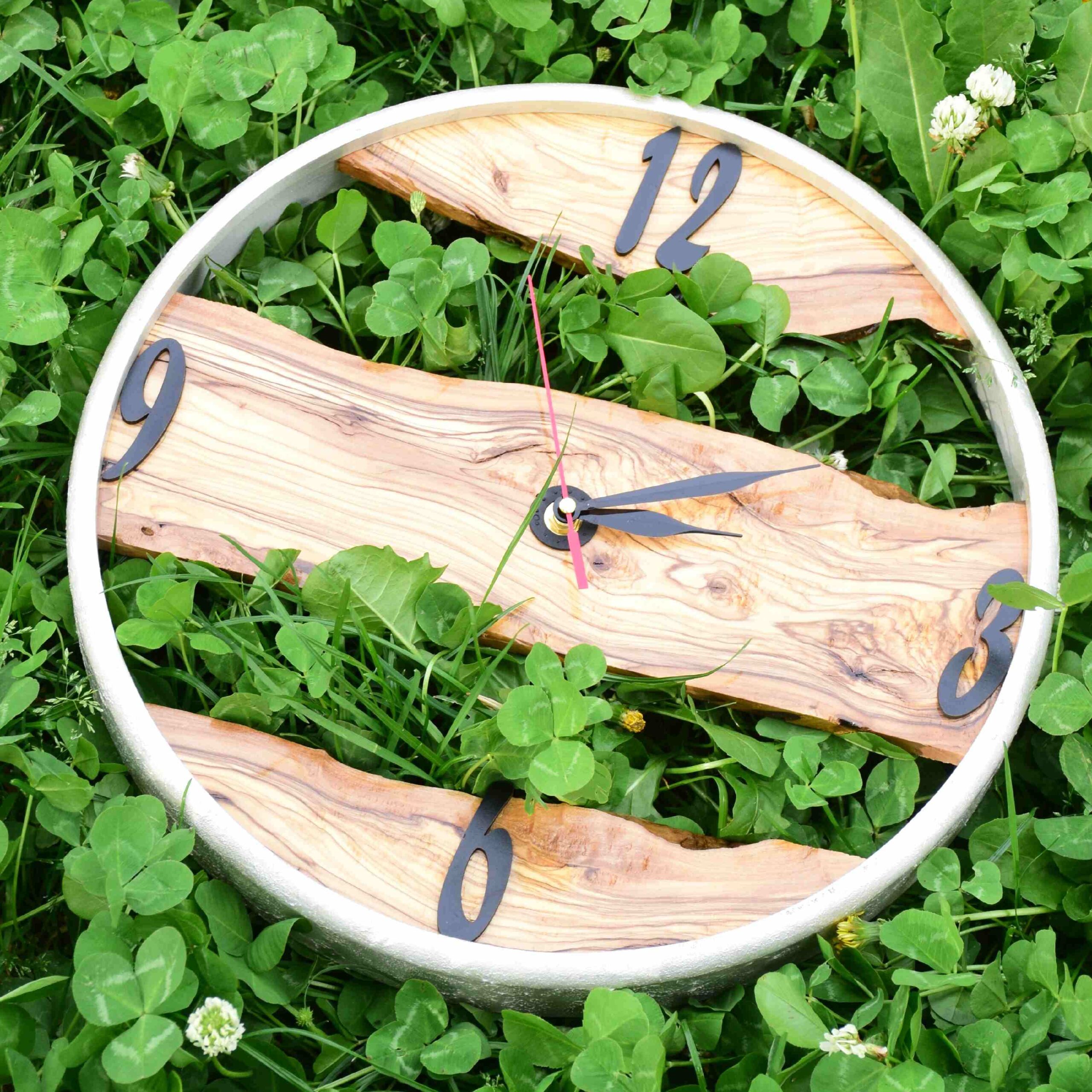 Rustic Wooden Wall Clock Handcrafted Model Cyrus - ShopiPersia