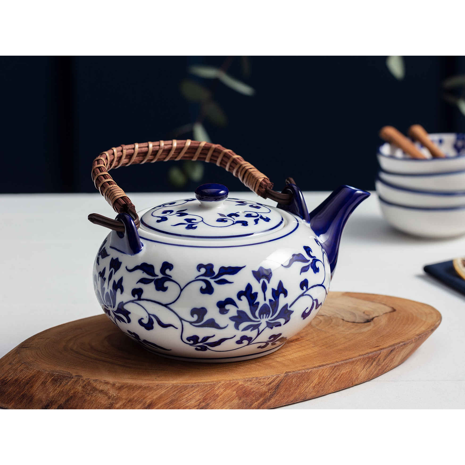 Luxury Porcelain Teapot for Special Occasions with Leaf Design ...