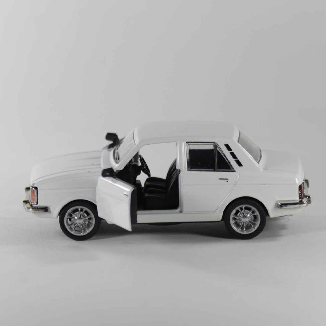 Paykan Iconic Iranian Classic Car in Toy Form - 1966 Hillman Hunter ...