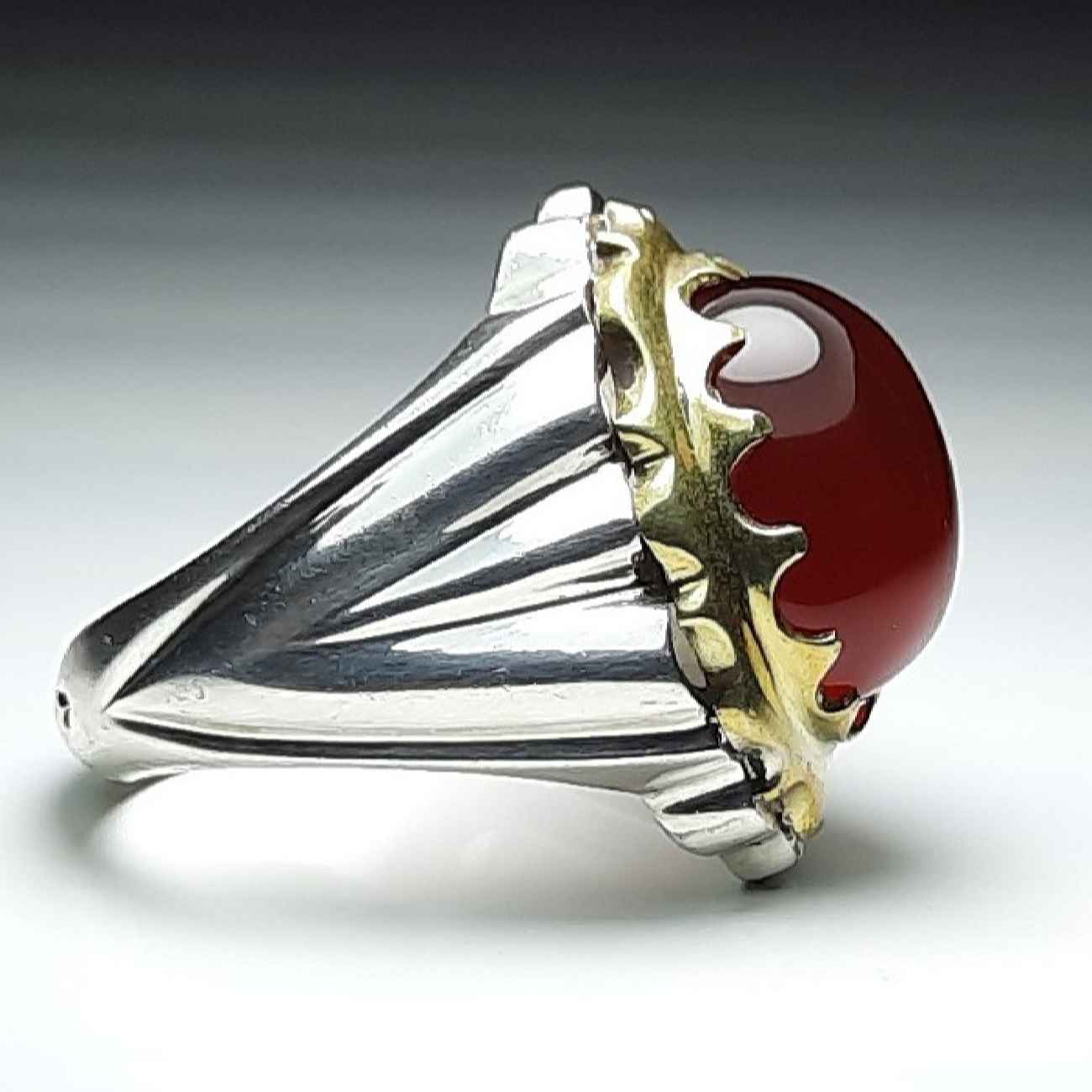 Persian Men's Silver Ring with Red Agate from Khorasan - ShopiPersia