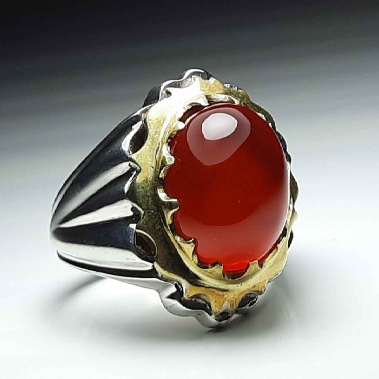 Persian Men's Silver Ring with Red Agate from Khorasan - ShopiPersia