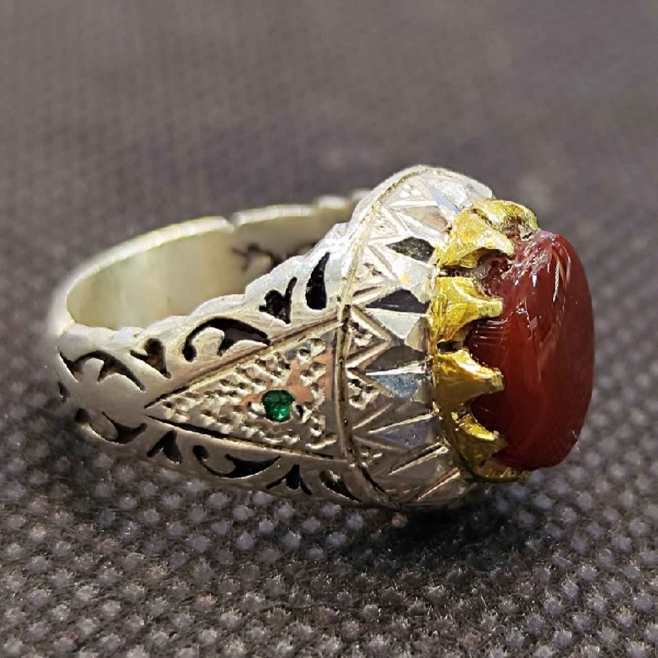 Persian Silver Ring - for Men with Yemeni Agate Stone - ShopiPersia