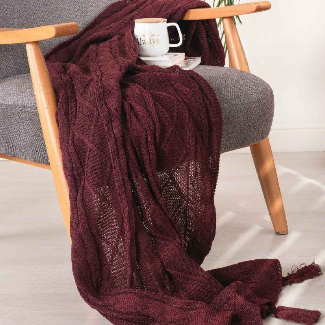 Premium Knitted Sofa Throw Blanket – Add Elegance and Warmth to Your ...