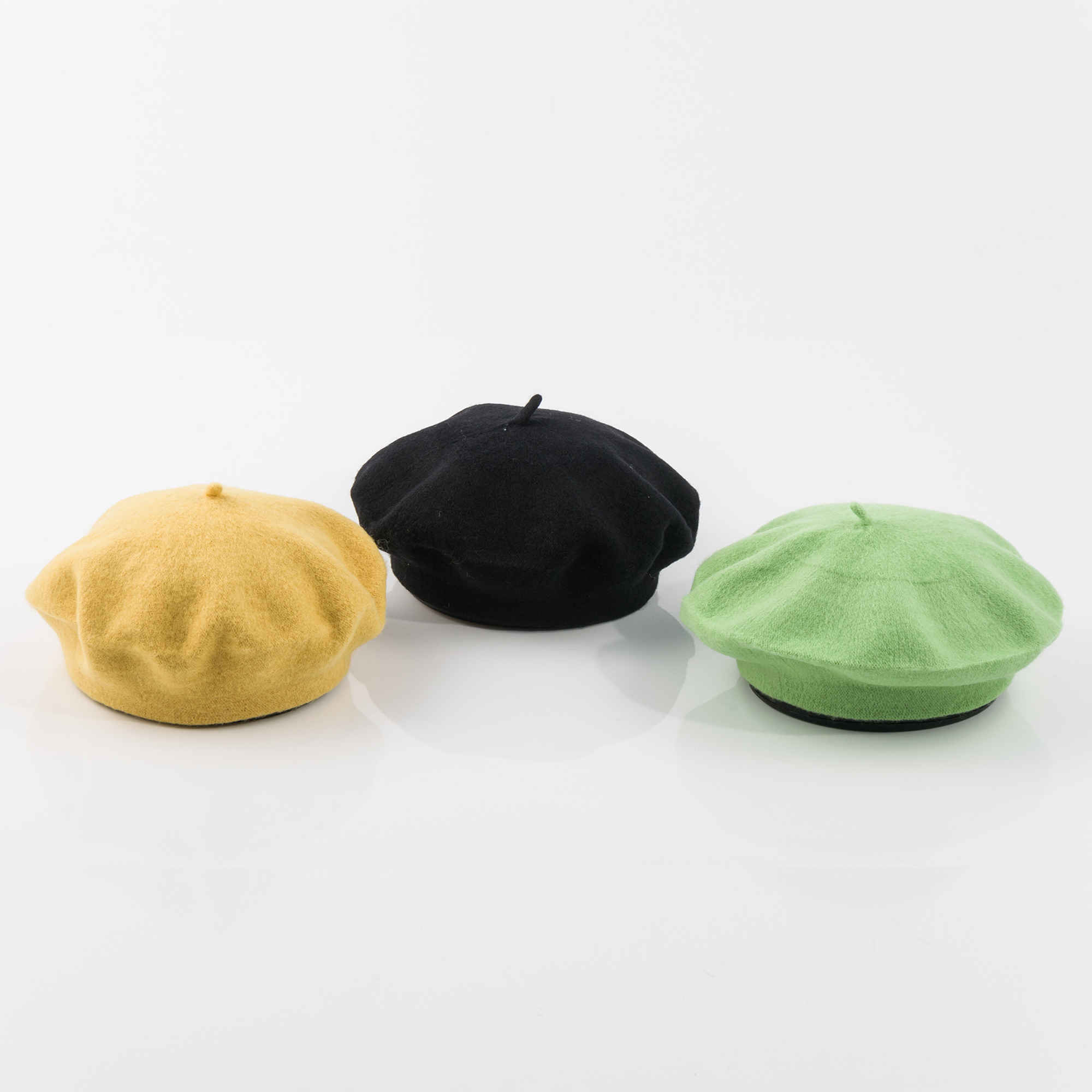 French Beret Hat – Parisian Fashion for Artistic and Casual Outfits ...