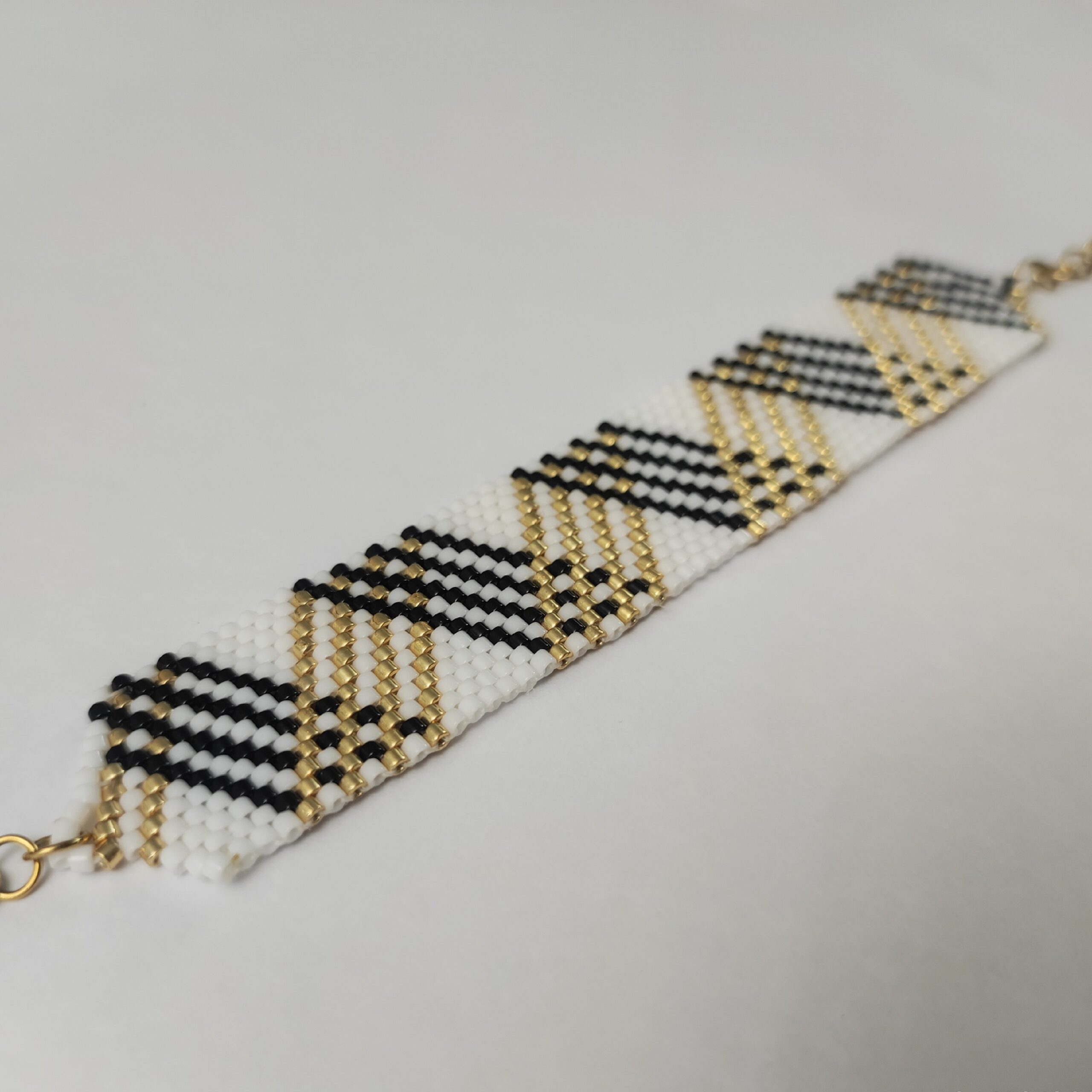 Boho Chic Woven Beaded Bracelet – Geometric Design - ShopiPersia