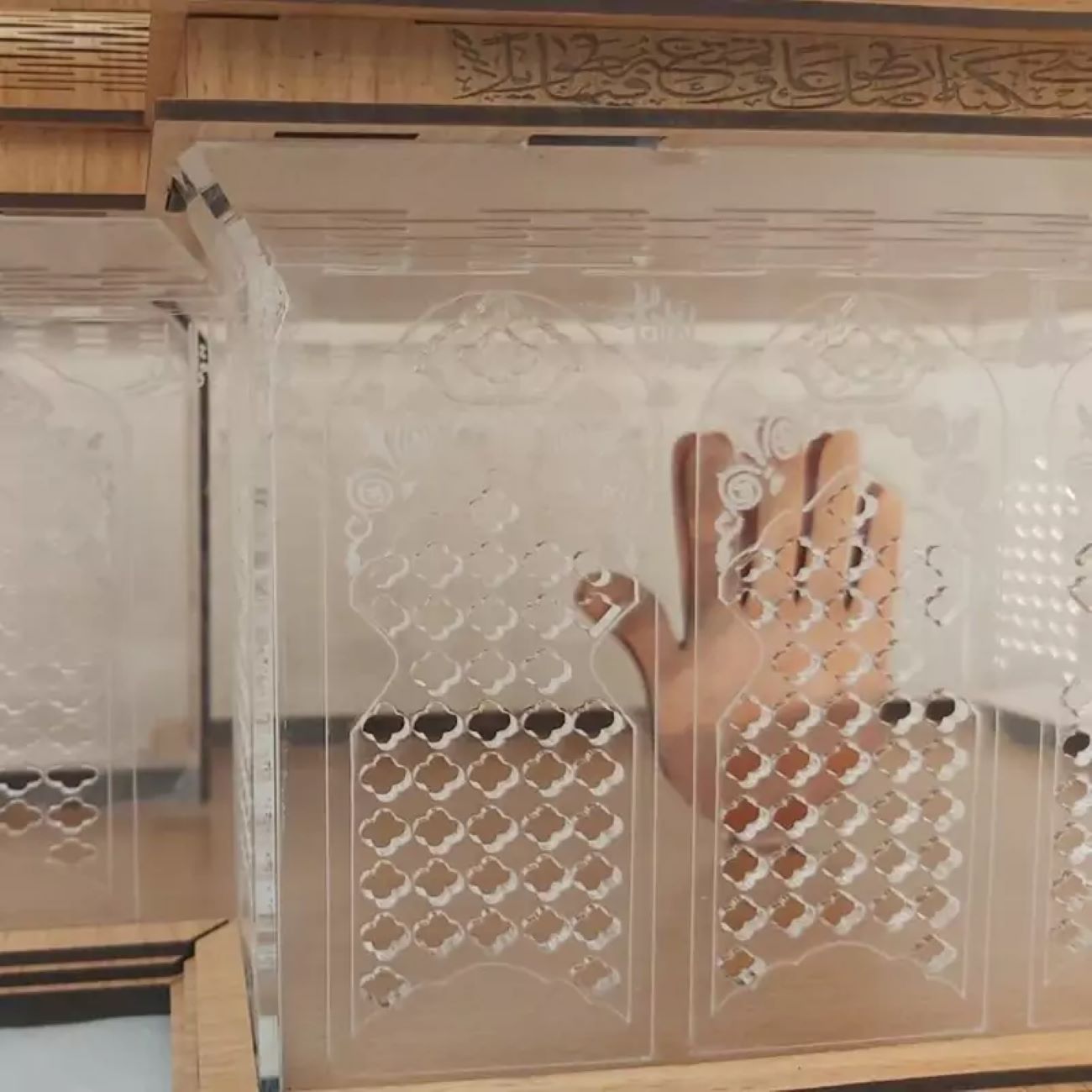 Maquette Model of the shrine of Imam Hussein as a bedside lamp ...