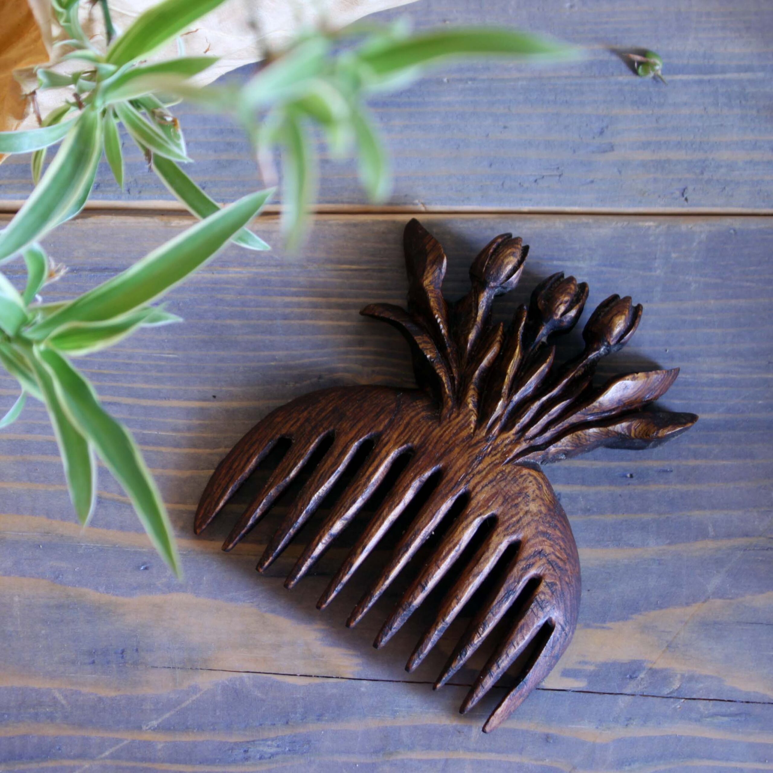 Rustic Hand-Carved Wooden Comb with Floral Tulip Pattern - ShopiPersia