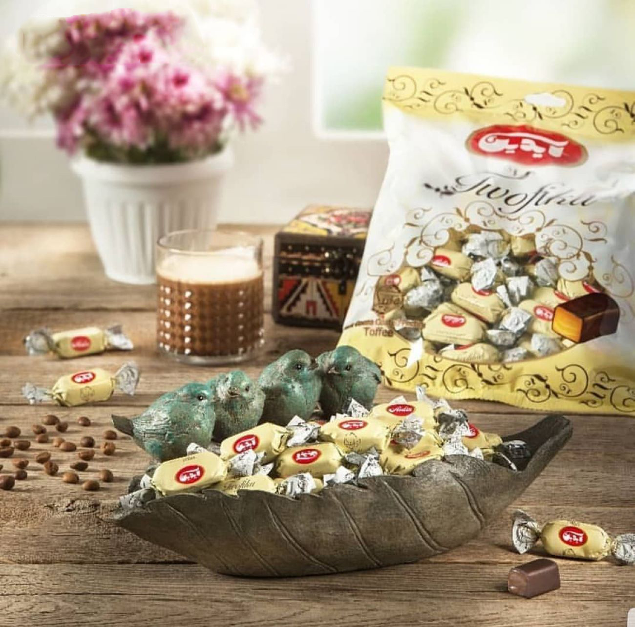 Dark Chocolate Flavored Toffee Brand Aydin, 1000 gr - ShopiPersia