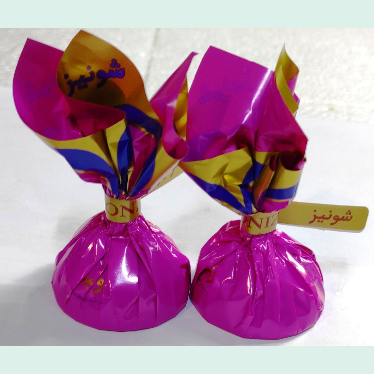 Shoniz Flag Hazelnut Filling Milky Chocolate - 400g - ShopiPersia