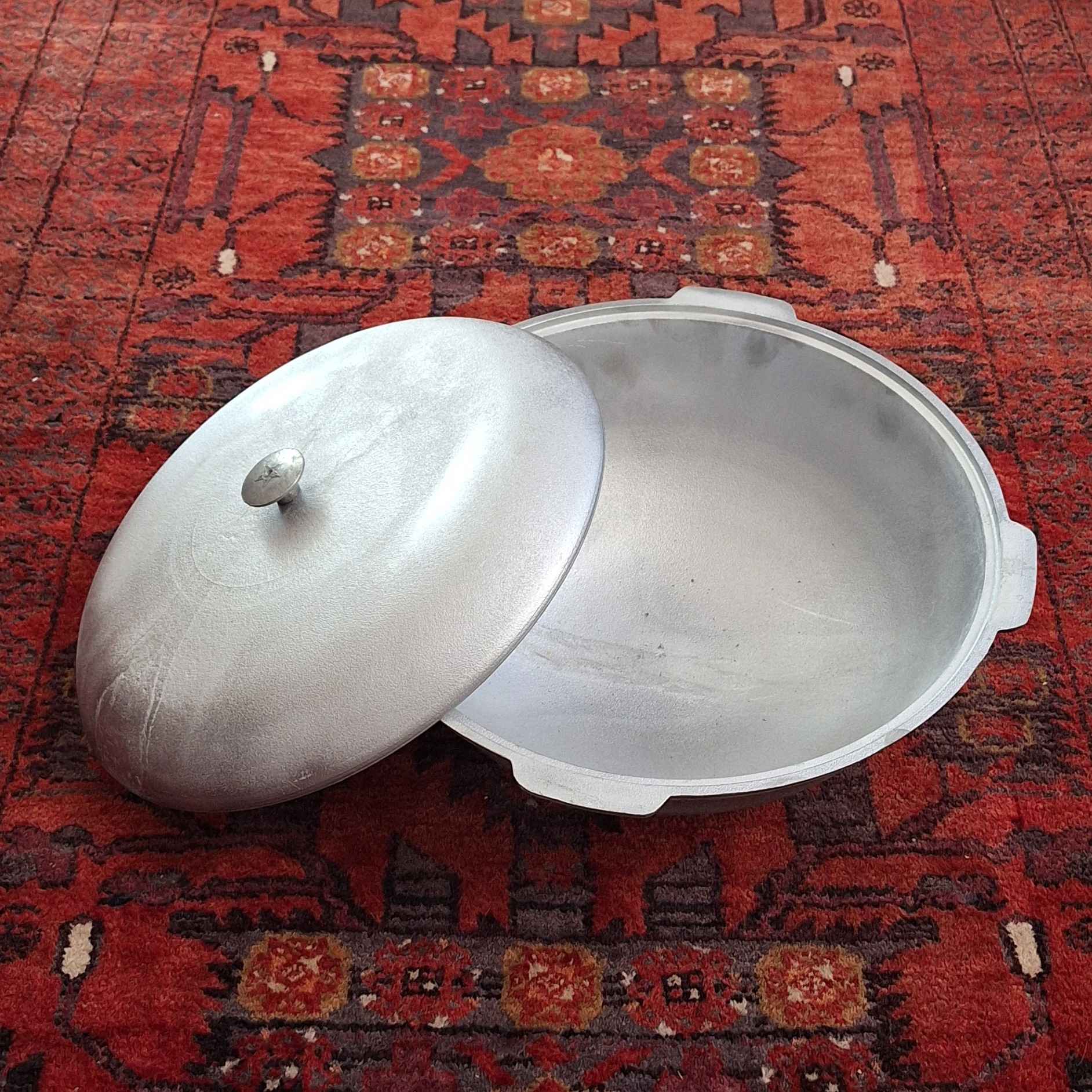 Cast Iron Kazan Pot - Suitable for Outdoor Cooking with Lid - ShopiPersia