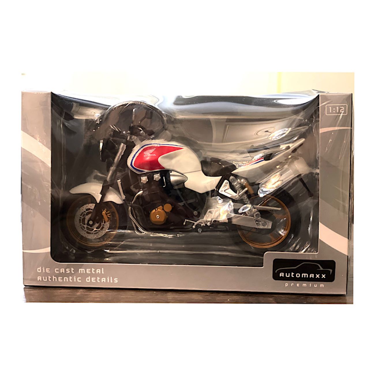 Honda CB1300 Style Motorcycle Toy – Realistic Model Suitable for Kids ...