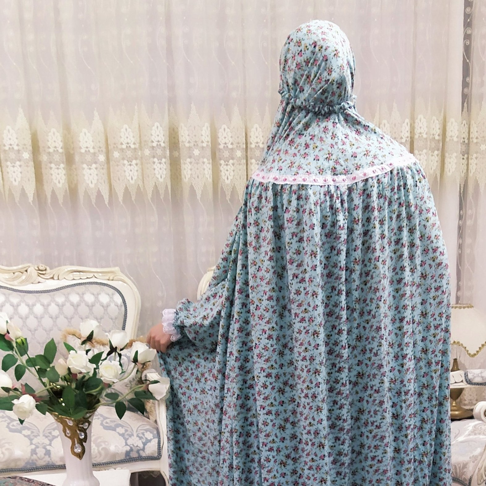 Islamic Namaz Chador with Sleeves for Women in Fish Design & Cotton ...