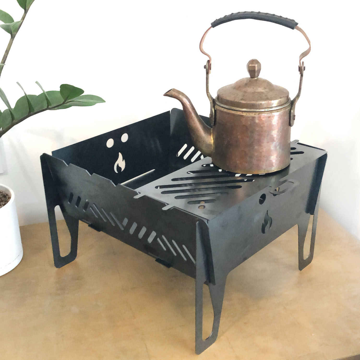 Compact Persian Mangal – Lightweight, Foldable Suitable for Kebab ...