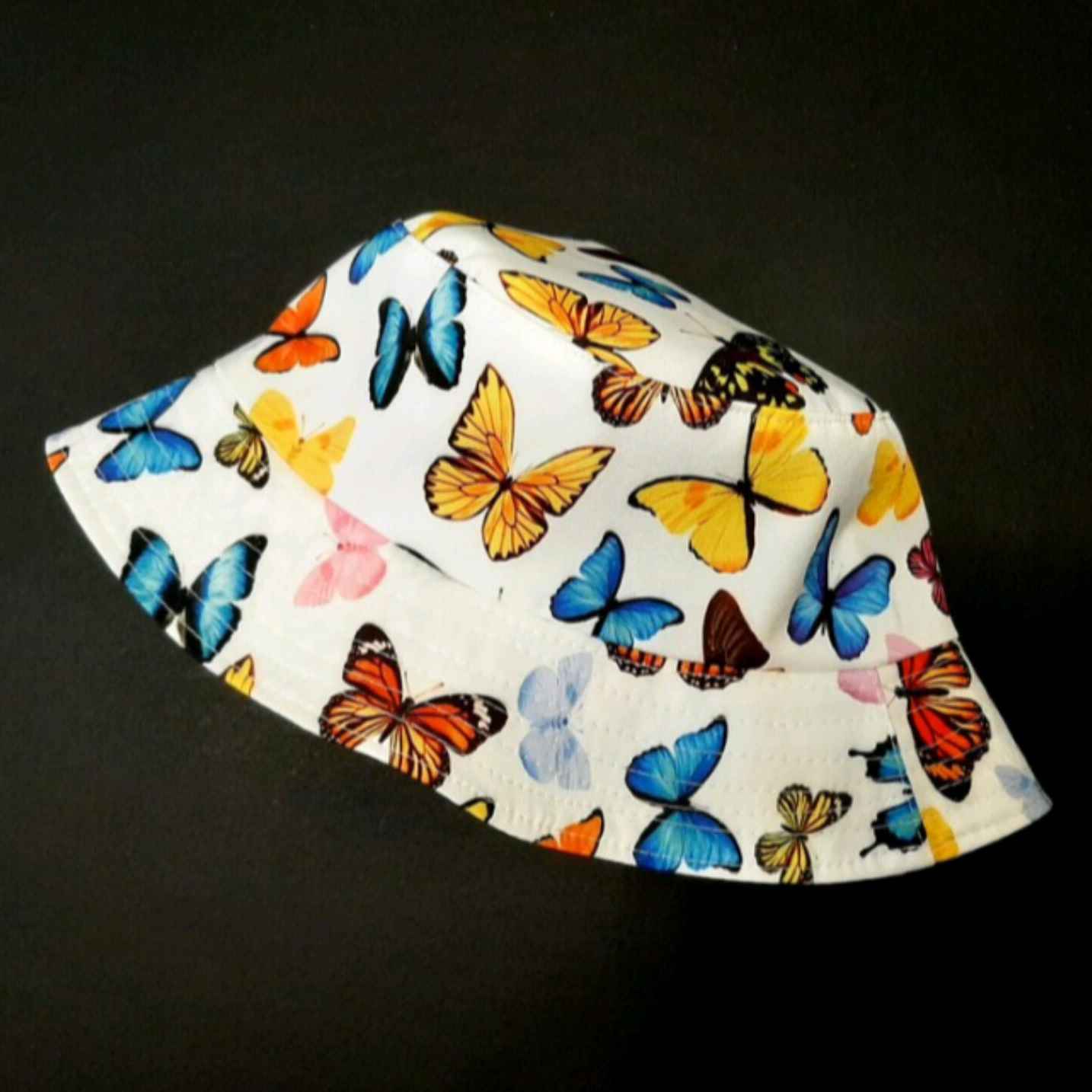 Relaxed Fit Bucket Hat – Suitable for Laid-Back Days and Effortless ...
