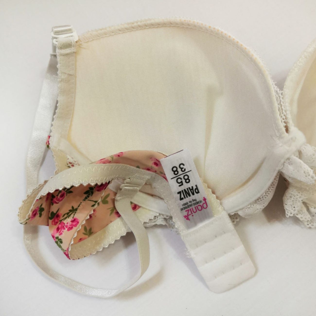 Soft Lace Push-Up Lingerie Set – EF22 Padded Bra and Matching Thong ...