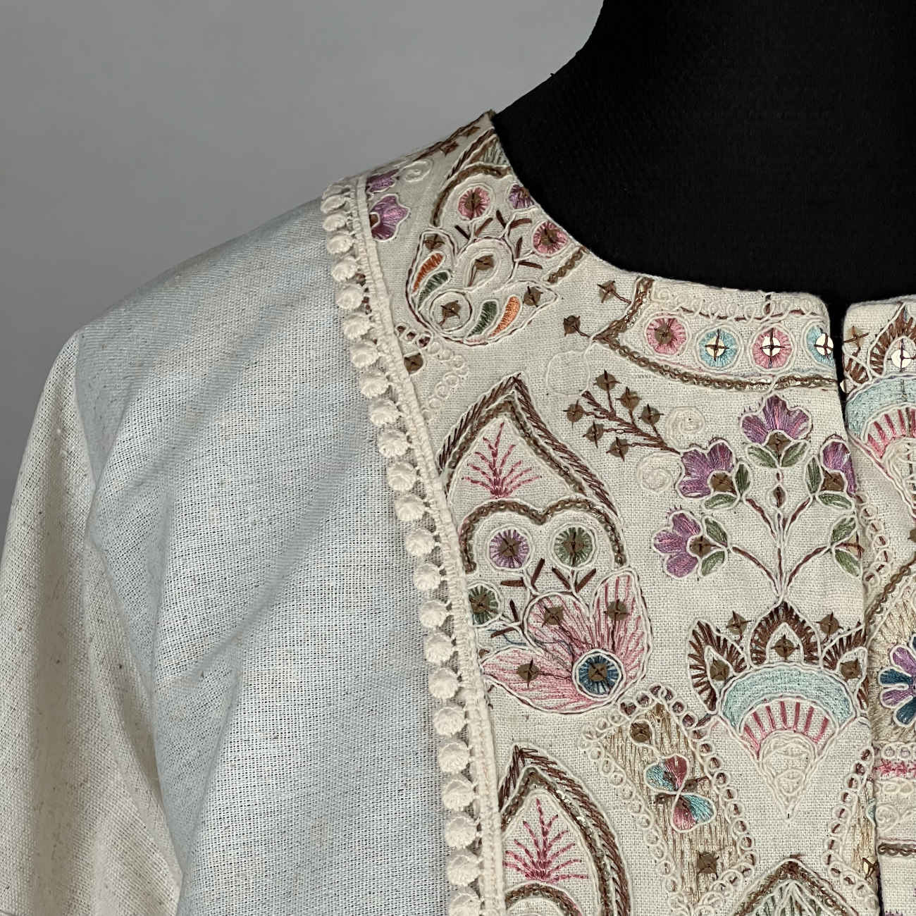 Women's Linen Manto, Hand-Embroidered with Sequins, Indian Style in ...